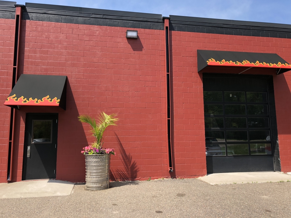 Creative Auto Service Logo Design - 48hourslogo