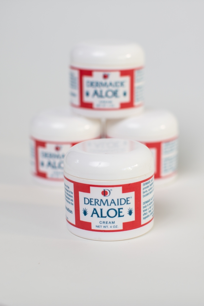 Dermaide Aloe Cream Logo Design - 48hourslogo