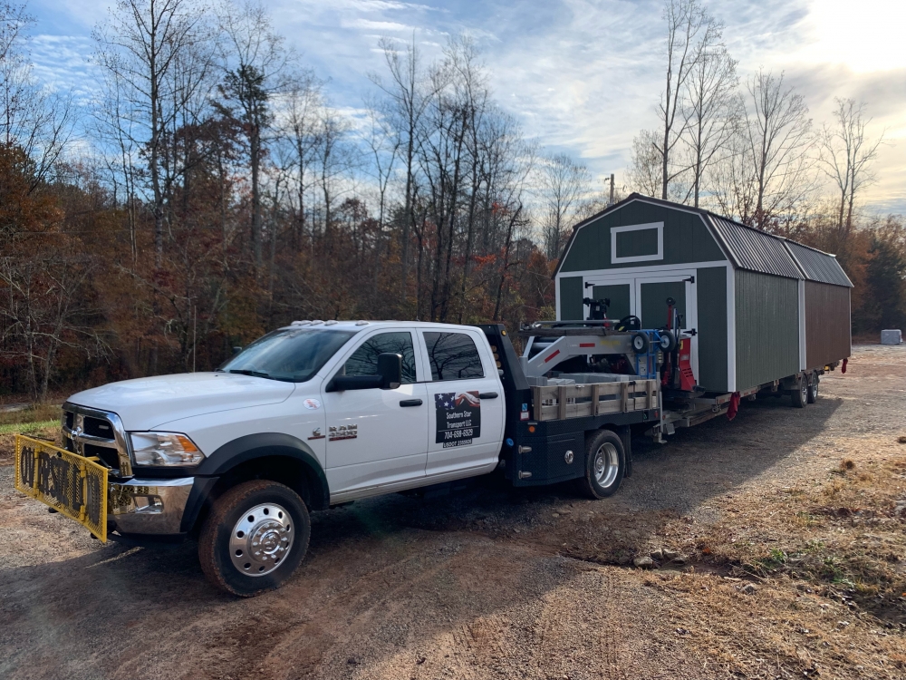 Southern Star Transport LLC Logo Design - 48hourslogo